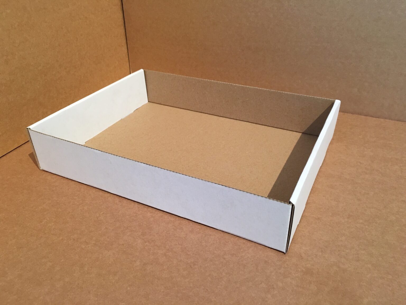 Tråg 236x175x40mm vit/vit fefco 0422 - Kaizen Emballage